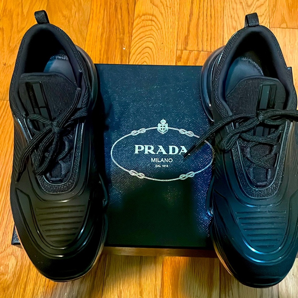 Prada Sneakers - Gem
